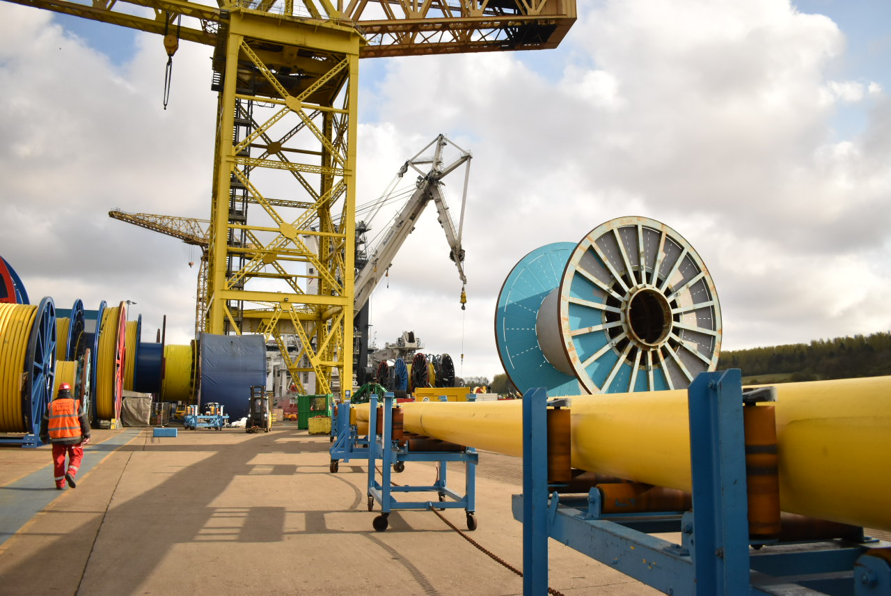 Global Port Services Subsea 7 Norway AS Spooling and Loading | Shepherd ...