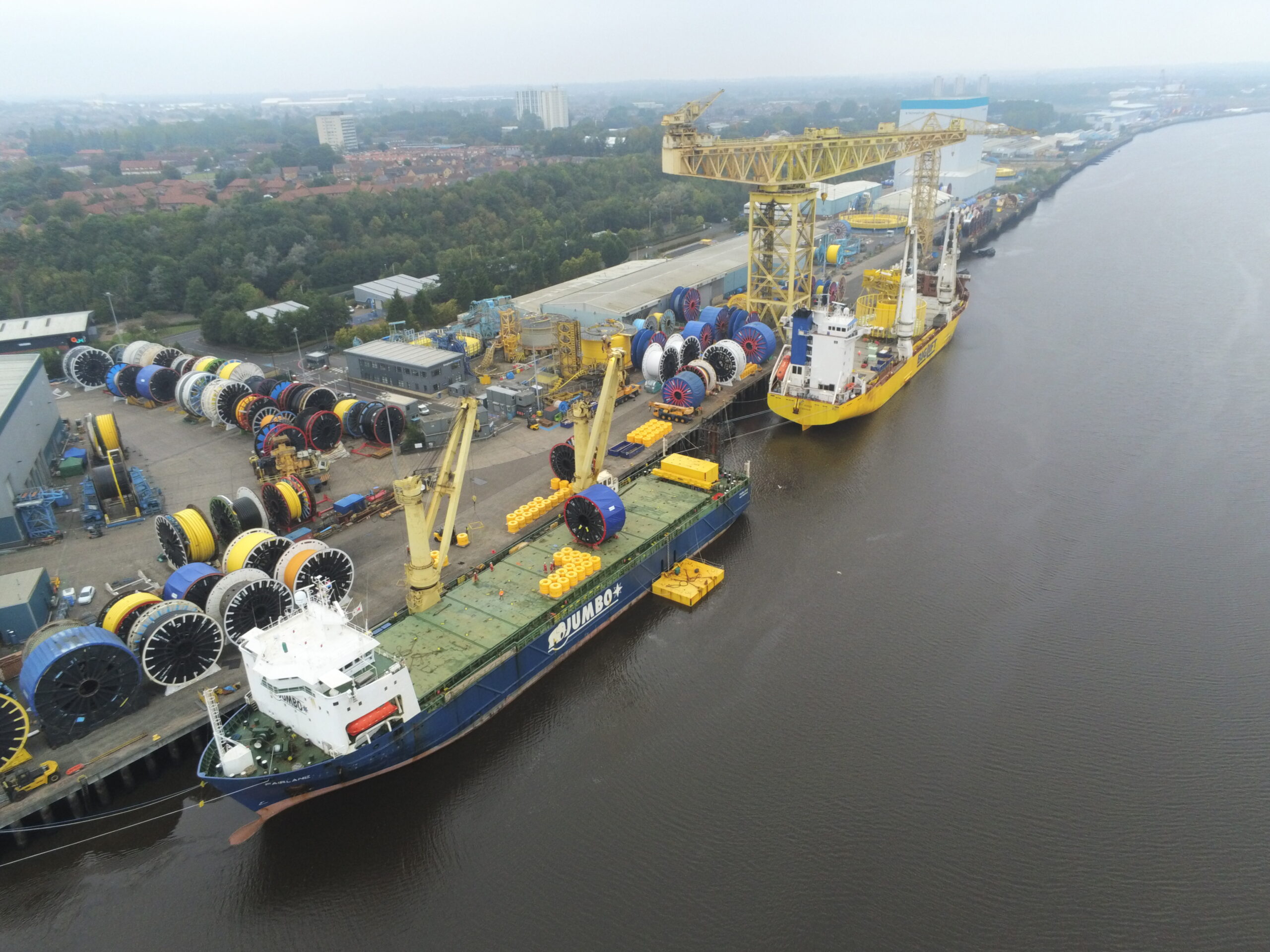 Seamless Execution: Spooled Loadout Projects Affleck & Dover with ...